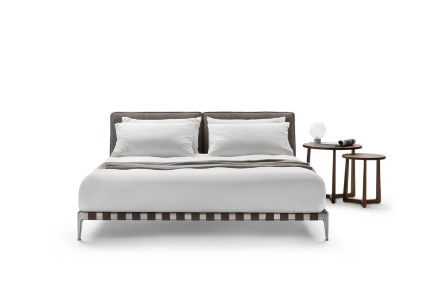 Flexform Newbridge bed | Van der Donk interieur