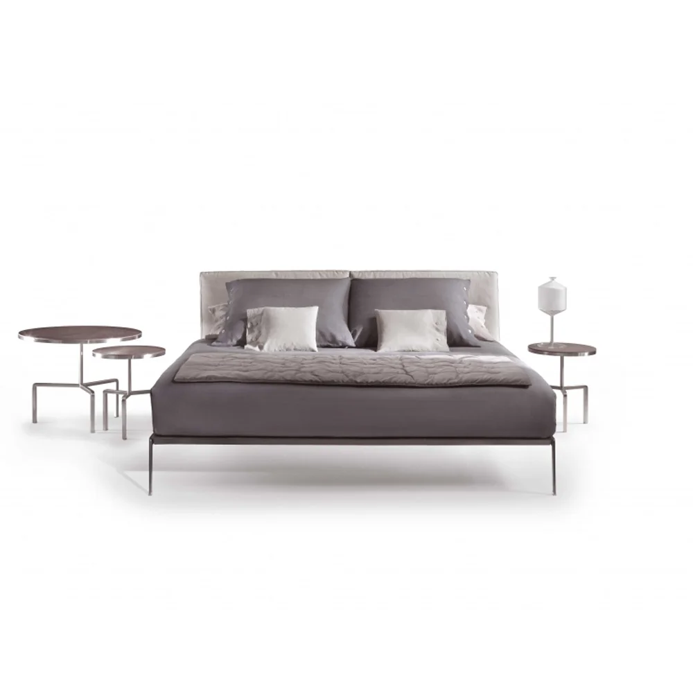 Flexform Newbridge bed | Van der Donk interieur